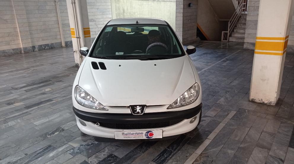 خرید و فروش پژو 206 تیپ 2 نیمه فول مدل 1398 نقد و اقساط – همراه مکانیک
