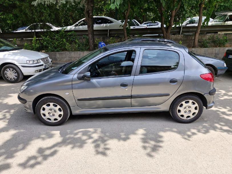 خرید و فروش پژو 206 تیپ 5 مدل 1396 با ضمانت – همراه مکانیک