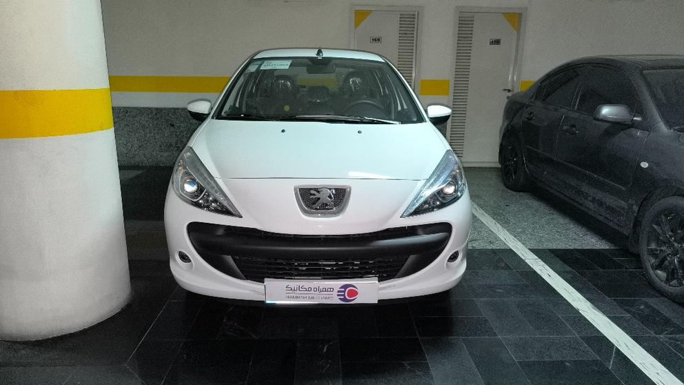 خرید و فروش پژو 207 اتوماتیک - ESP مدل 1404 نقد و اقساط – همراه مکانیک