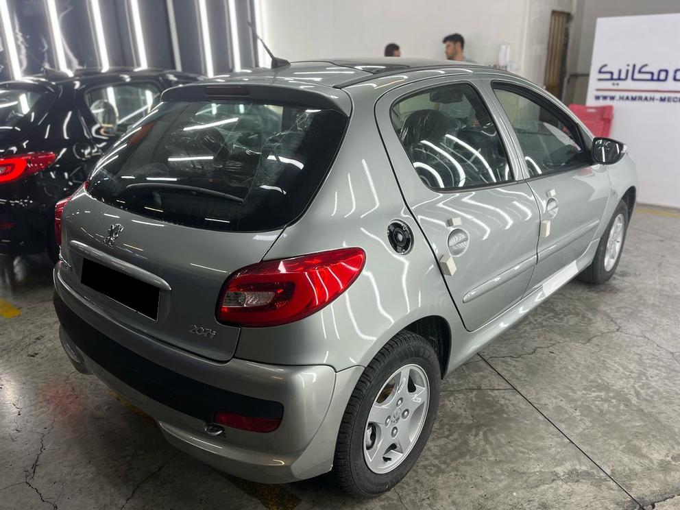 خرید و فروش پژو 207 دنده ای با موتور ESP - TU3 مدل 1404 نقد و اقساط – همراه مکانیک