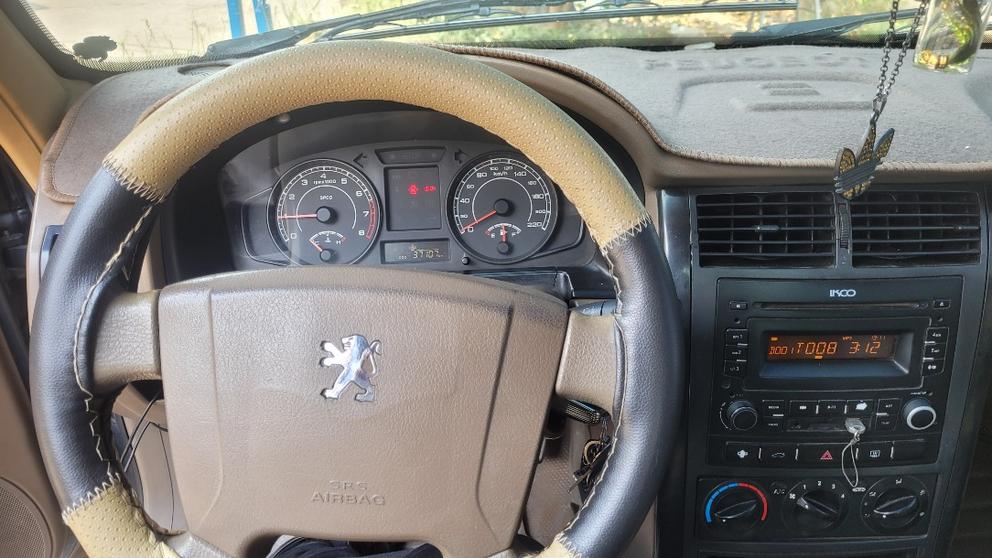 خرید و فروش پژو 405 GLX - دوگانه سوز مدل 1396 با ضمانت – همراه مکانیک