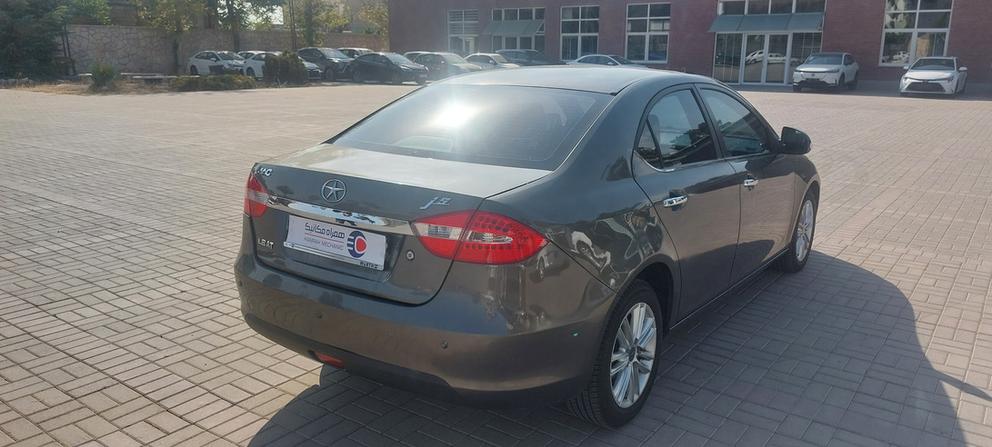 خرید و فروش جک J5 اتوماتیک 1800 مدل 1395 با ضمانت – همراه مکانیک