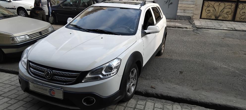 خرید و فروش دانگ فنگ H30 cross اتوماتیک مدل 1398 نقد و اقساط – همراه مکانیک