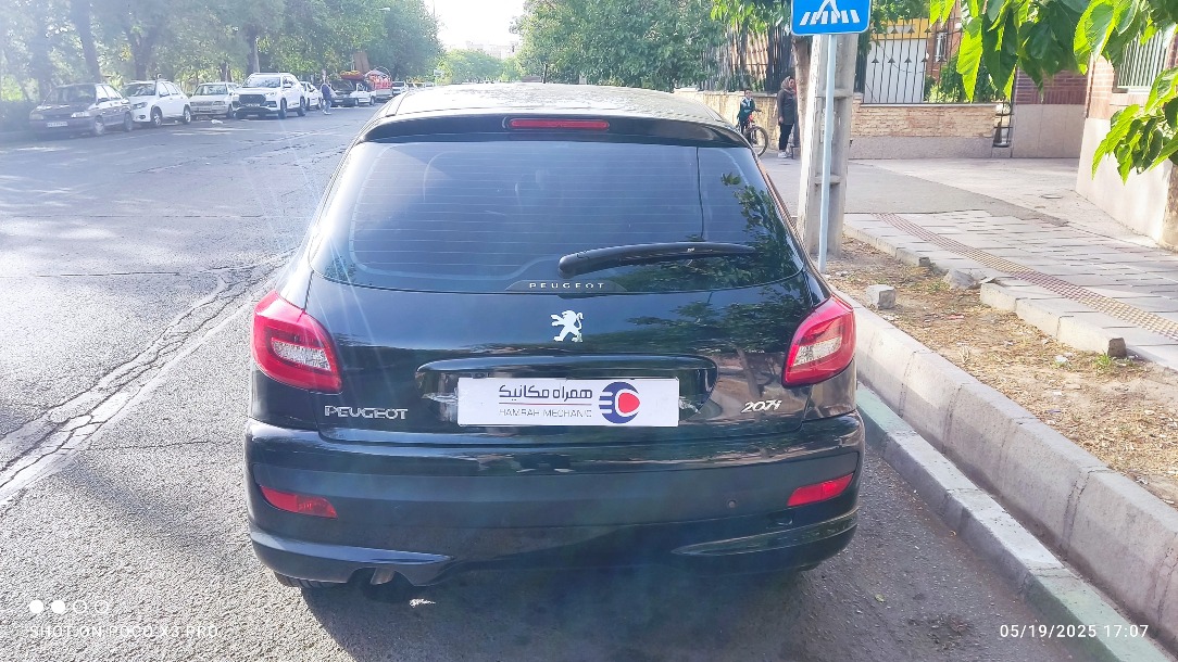خرید و فروش پژو 207 اتوماتیک - ESP مدل 1403 نقد و اقساط – همراه مکانیک