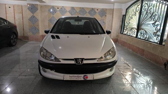 خرید و فروش پژو 206 صندوقدار V8 مدل 1393 با ضمانت – همراه مکانیک