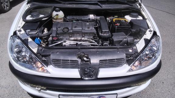 خرید و فروش پژو 206 صندوقدار V9 مدل 1390 با ضمانت – همراه مکانیک