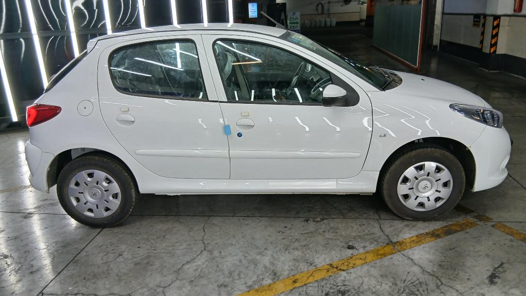 خرید و فروش پژو 207 دنده ای با موتور ESP - TU3 مدل 1404 نقد و اقساط – همراه مکانیک