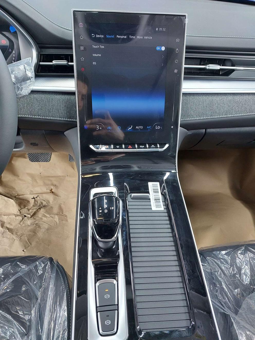 خرید و فروش KMC J7 اتوماتیک مدل 1402 نقد و اقساط – همراه مکانیک