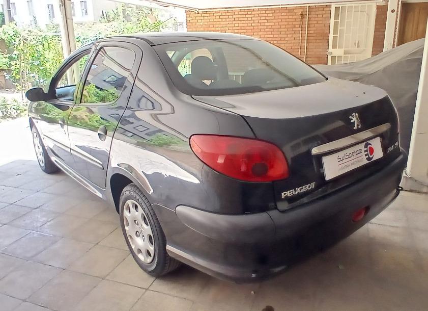 خرید و فروش پژو 206 صندوقدار V8 مدل 1394 با ضمانت – همراه مکانیک