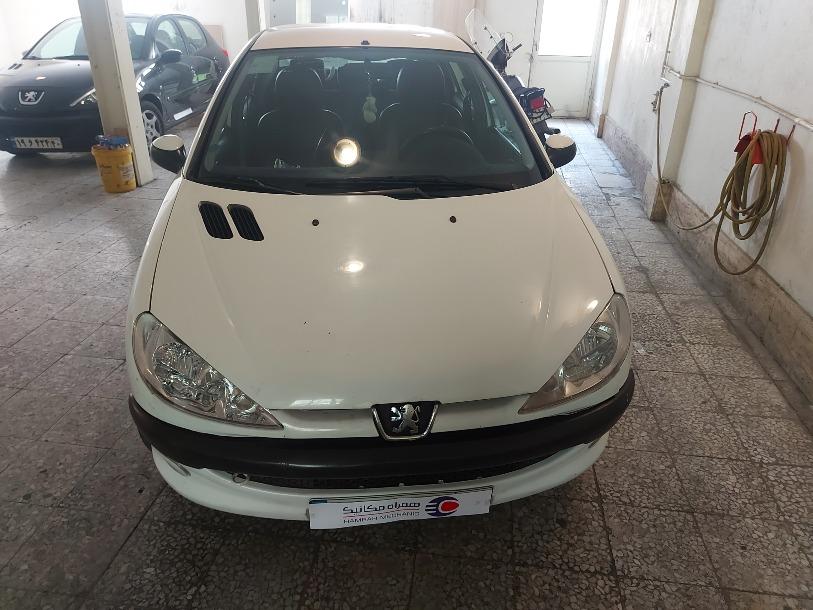 خرید و فروش پژو 206 صندوقدار V8 مدل 1397 با ضمانت – همراه مکانیک