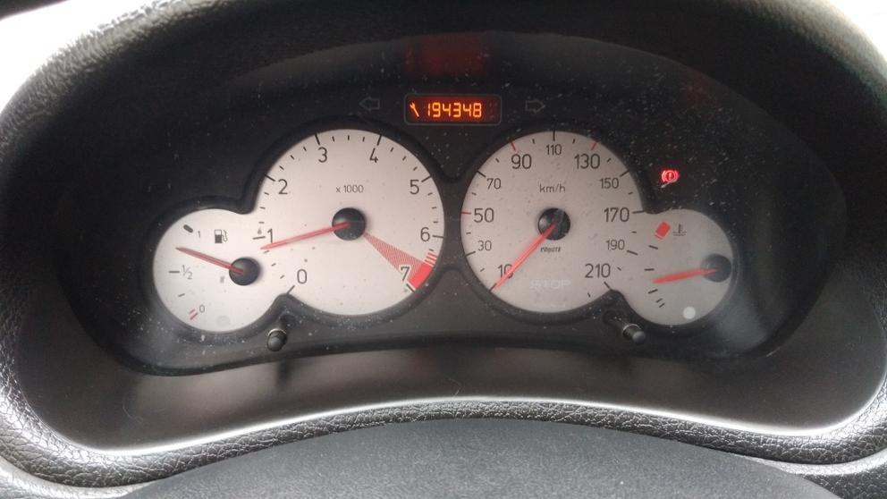 خرید و فروش پژو 206 تیپ 2 مدل 1394 با ضمانت – همراه مکانیک