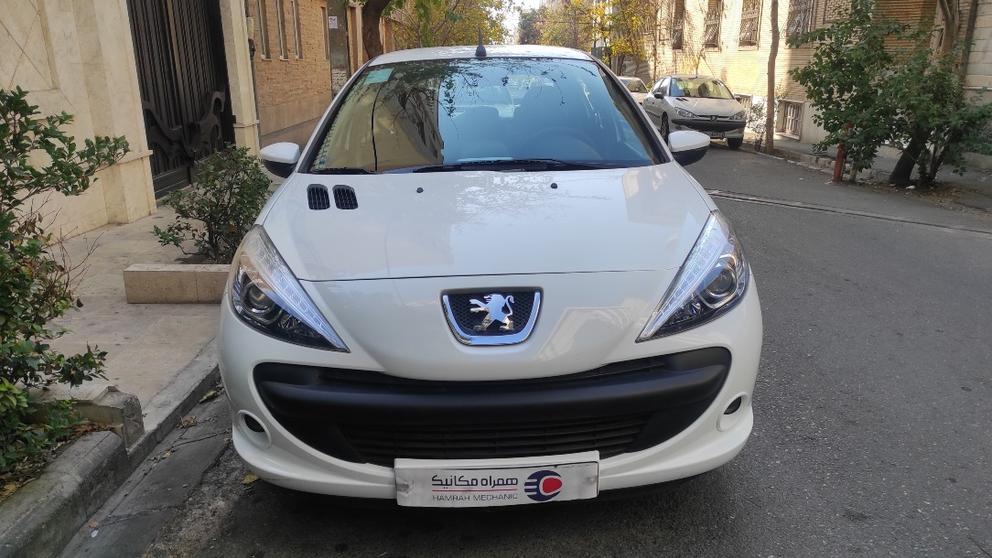 خرید و فروش پژو 207 دنده‌ای مدل 1398 نقد و اقساط – همراه مکانیک