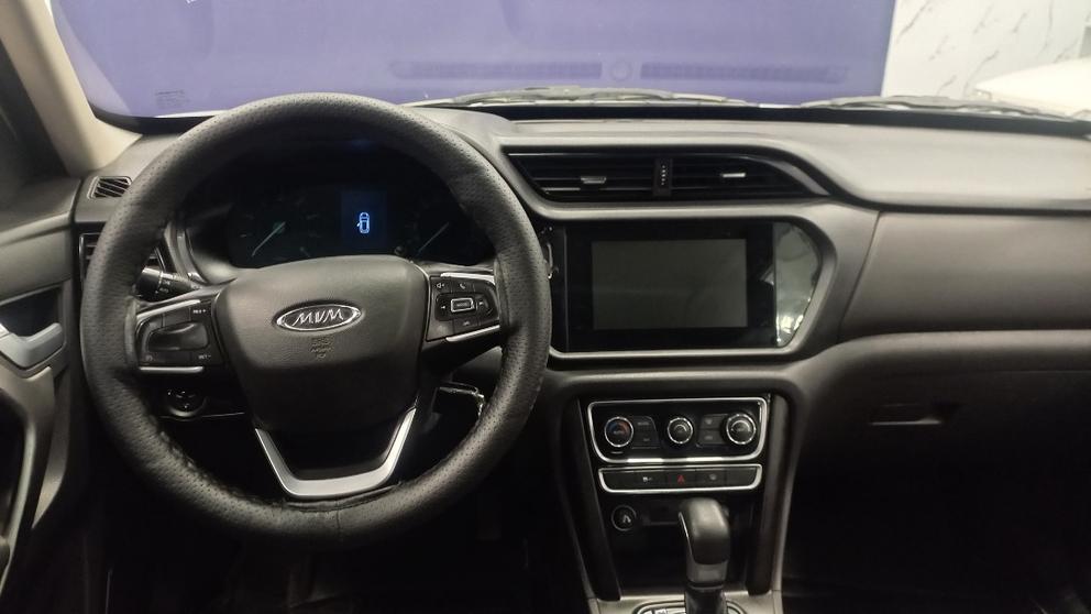 خرید و فروش ام وی ام X33 s اتوماتیک اسپرت فیس جدید مدل 1400 نقد و اقساط – همراه مکانیک