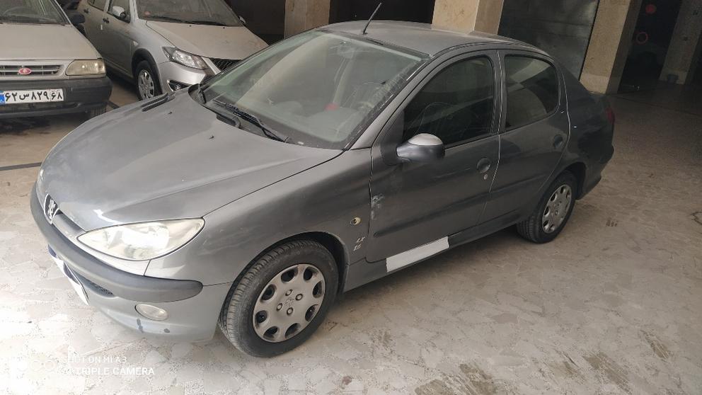 خرید و فروش پژو 206 صندوقدار V8 مدل 1393 با ضمانت – همراه مکانیک