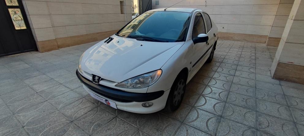 خرید و فروش پژو 206 صندوقدار V8 مدل 1394 با ضمانت – همراه مکانیک
