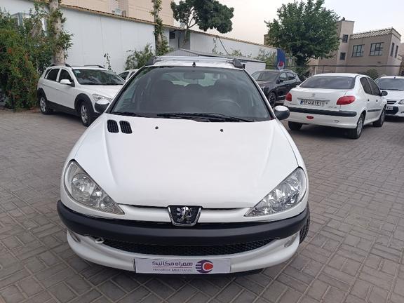 خرید و فروش پژو 206 صندوقدار V8 مدل 1397 با ضمانت – همراه مکانیک