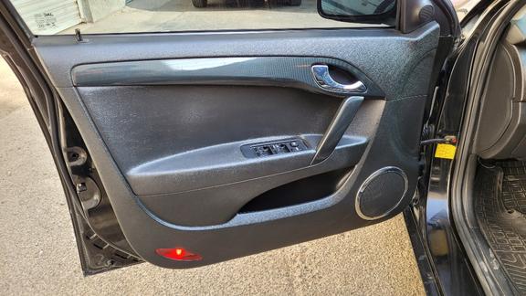 خرید و فروش جک J5 اتوماتیک 1800 مدل 1393 با ضمانت – همراه مکانیک