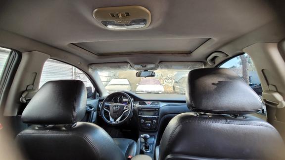 خرید و فروش جک J5 اتوماتیک 1800 مدل 1393 با ضمانت – همراه مکانیک