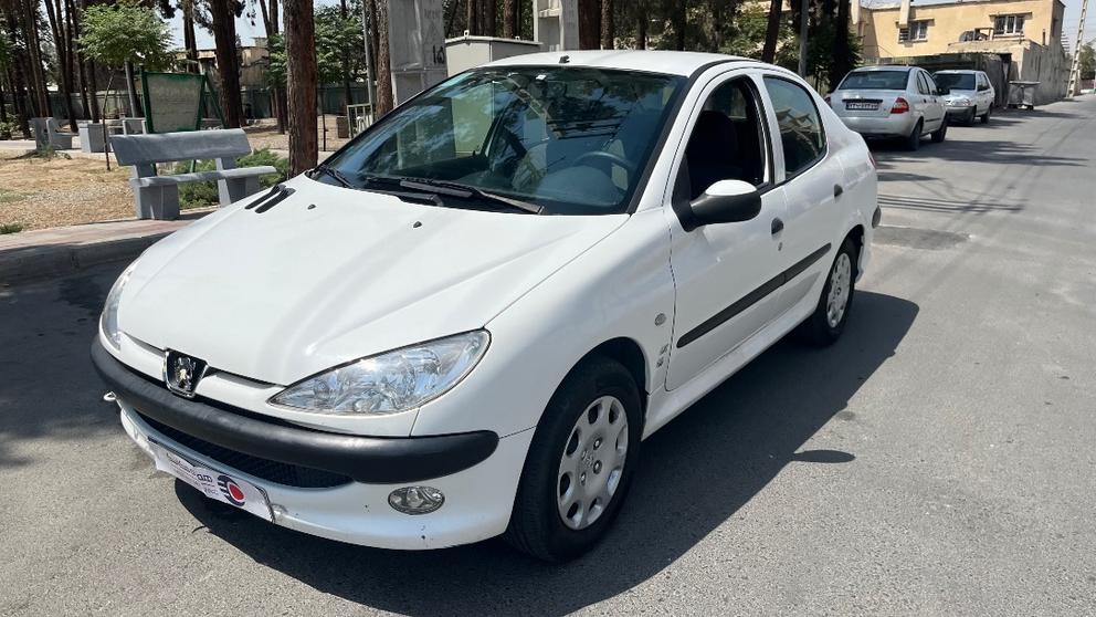 خرید و فروش پژو 206 صندوقدار V8 مدل 1396 با ضمانت – همراه مکانیک