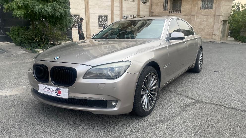 خرید و فروش بی ام و سری 7 730Li مدل 2011 با ضمانت – همراه مکانیک