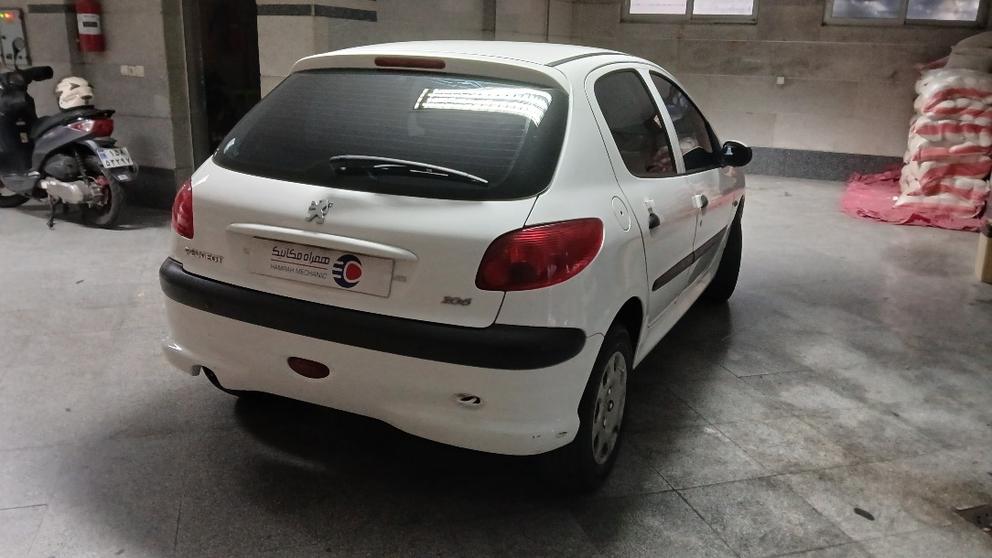 خرید و فروش پژو 206 تیپ 5 مدل 1397 با ضمانت – همراه مکانیک