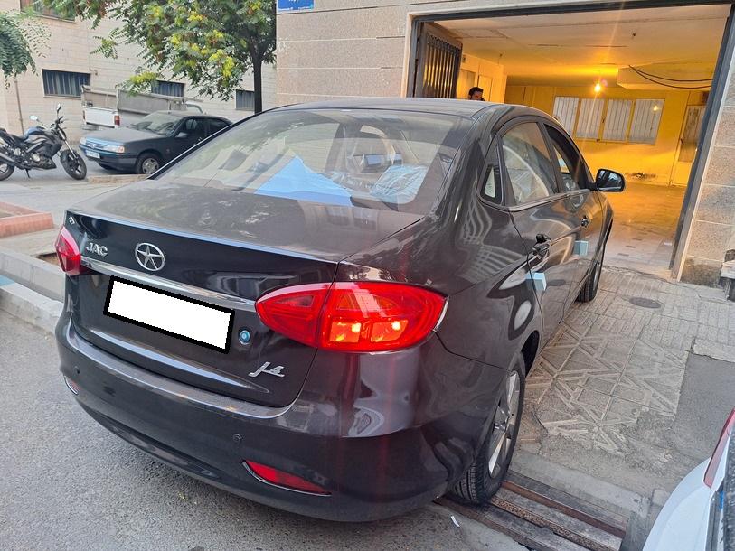 خرید و فروش جک J4 اتوماتیک مدل 1404 نقد و اقساط – همراه مکانیک