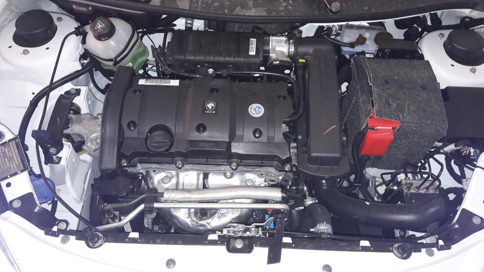 خرید و فروش پژو 207 دنده ای نیمه فول - ESP مدل 1404 نقد و اقساط – همراه مکانیک