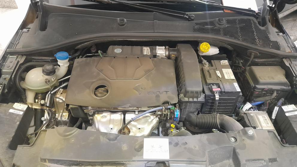 خرید و فروش تارا اتومات V4 مدل 1402 نقد و اقساط – همراه مکانیک