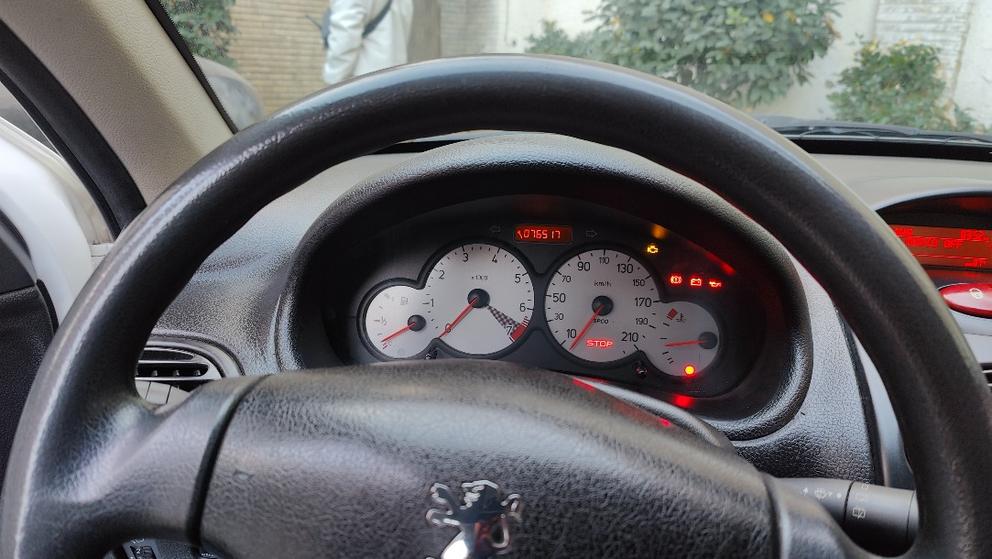 خرید و فروش پژو 206 تیپ 5 مدل 1399 نقد و اقساط – همراه مکانیک