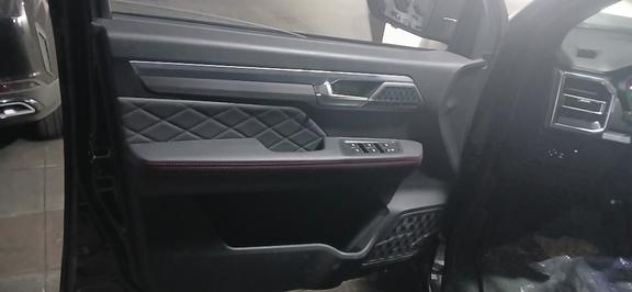 خرید و فروش کی ام سی T9 توربو 2000 مدل 1403 نقد و اقساط – همراه مکانیک