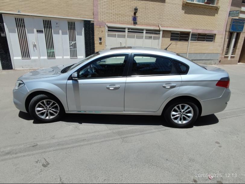 خرید و فروش برلیانس H330 اتوماتیک 1500 مدل 1396 با ضمانت – همراه مکانیک