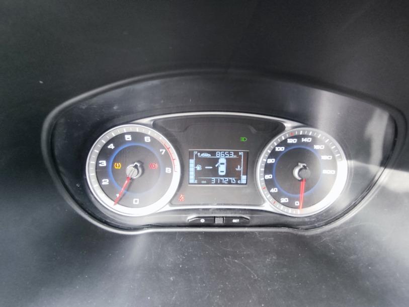 خرید و فروش کوییک دنده ای GX-L مدل 1402 نقد و اقساط – همراه مکانیک