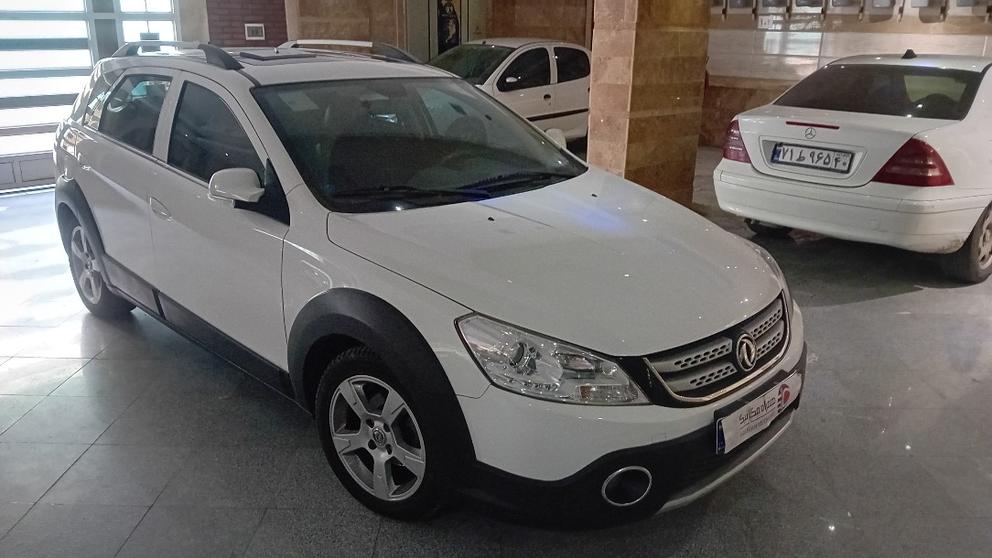 خرید و فروش دانگ فنگ H30 cross اتوماتیک مدل 1398 نقد و اقساط – همراه مکانیک