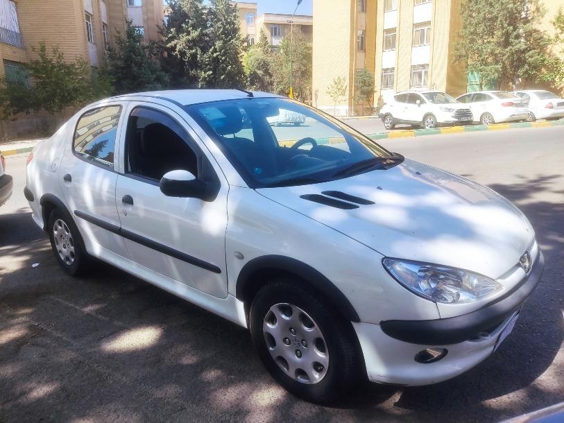 خرید و فروش پژو 206 صندوقدار V8 مدل 1396 با ضمانت – همراه مکانیک