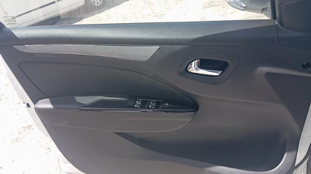 خرید و فروش تارا اتومات V4 مدل 1404 نقد و اقساط – همراه مکانیک