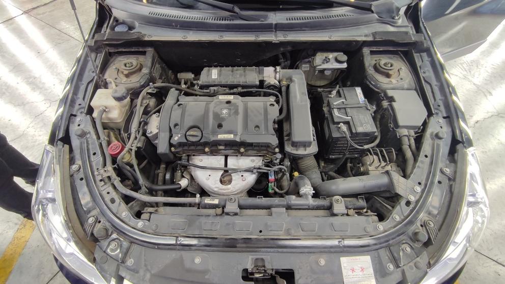 خرید و فروش دانگ فنگ H30 cross اتوماتیک مدل 1398 نقد و اقساط – همراه مکانیک