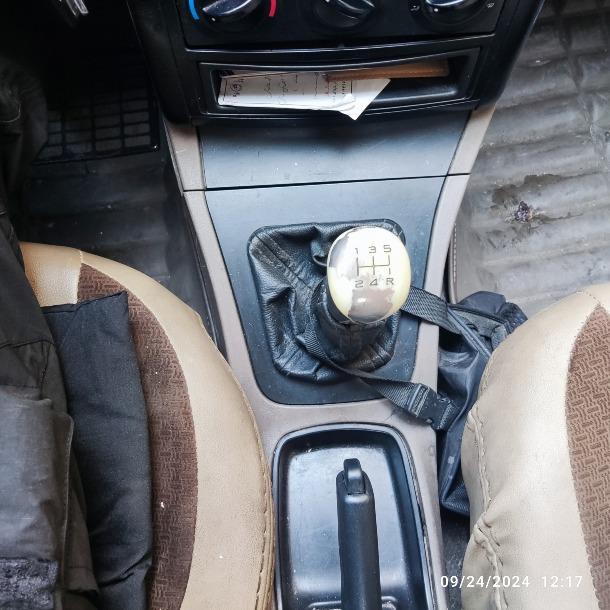 خرید و فروش پژو 405 Glx مدل 1395 با ضمانت – همراه مکانیک