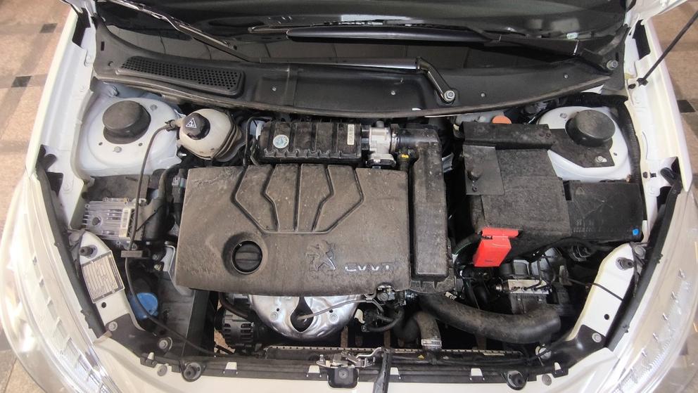 خرید و فروش پژو 207 اتوماتیک - ESP مدل 1404 نقد و اقساط – همراه مکانیک