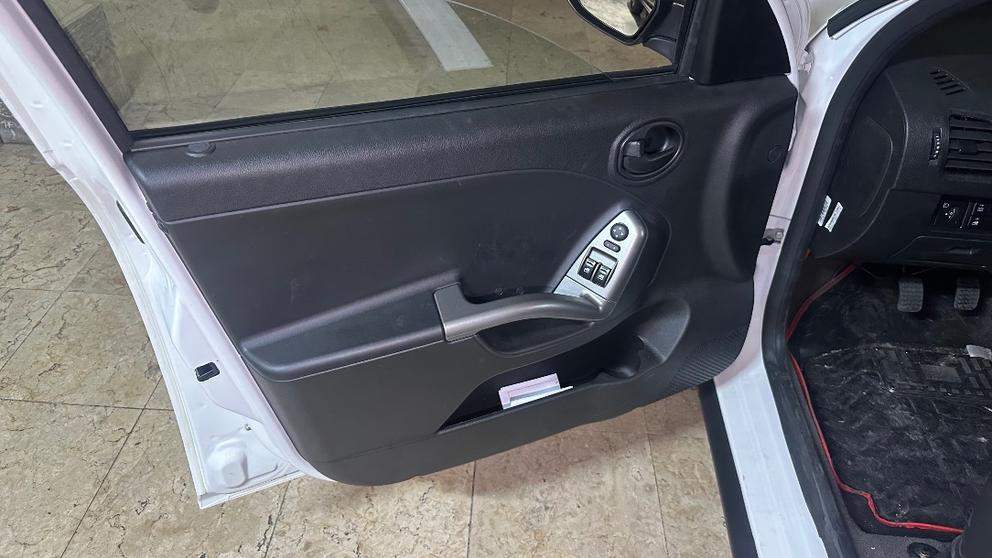 خرید و فروش کوییک دنده ای GX-L مدل 1402 نقد و اقساط – همراه مکانیک