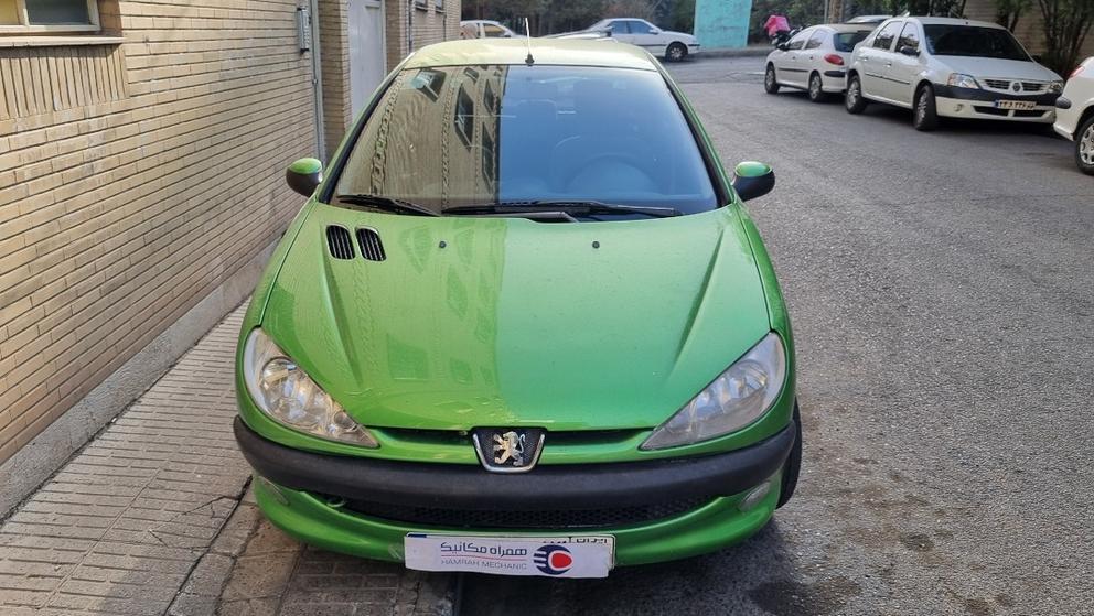 خرید و فروش پژو 206 صندوقدار V8 مدل 1393 با ضمانت – همراه مکانیک