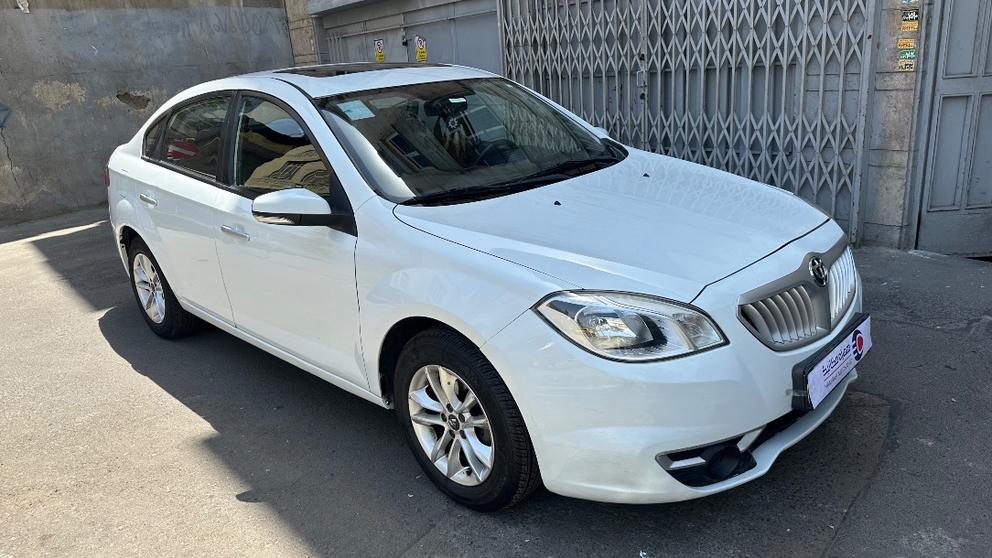 خرید و فروش برلیانس H330 اتوماتیک 1650 مدل 1397 با ضمانت – همراه مکانیک