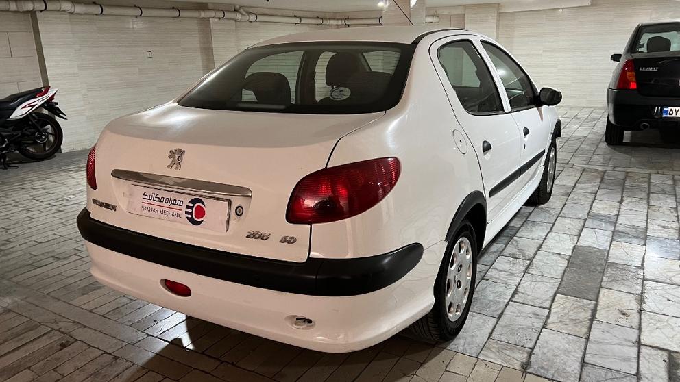 خرید و فروش پژو 206 صندوقدار V8 مدل 1397 با ضمانت – همراه مکانیک