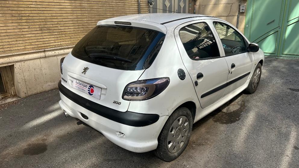 خرید و فروش پژو 206 تیپ 2 نیمه فول مدل 1398 نقد و اقساط – همراه مکانیک