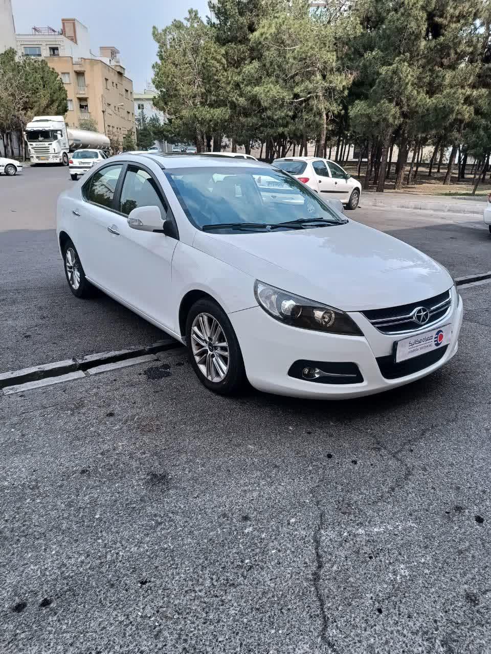 خرید و فروش جک J5 اتوماتیک 1800 مدل 1396 با ضمانت – همراه مکانیک