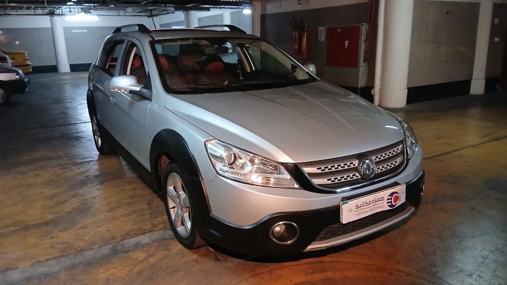 خرید و فروش دانگ فنگ H30 cross اتوماتیک مدل 1396 با ضمانت – همراه مکانیک