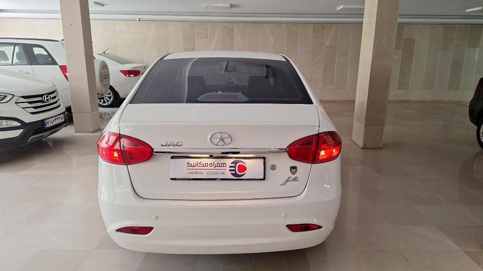 خرید و فروش جک J4 اتوماتیک مدل 1402 نقد و اقساط – همراه مکانیک