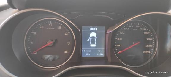 خرید و فروش کی ام سی SR3 موتور 1600 مدل 1404 نقد و اقساط – همراه مکانیک