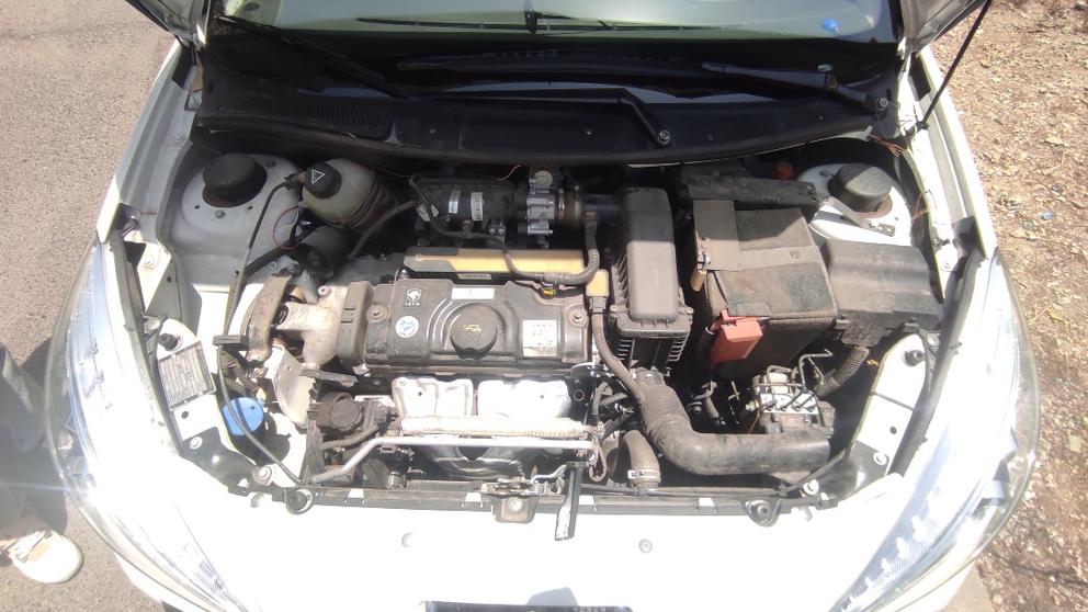 خرید و فروش پژو 207 دنده ای با موتور ESP - TU3 مدل 1403 نقد و اقساط – همراه مکانیک