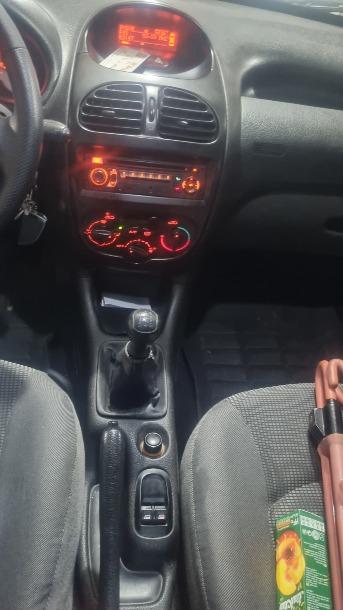 خرید و فروش پژو 206 تیپ 5 نیمه فول مدل 1394 با ضمانت – همراه مکانیک