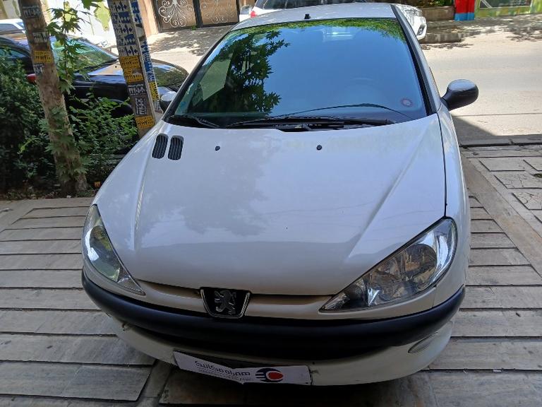 خرید و فروش پژو 206 صندوقدار V8 مدل 1396 با ضمانت – همراه مکانیک